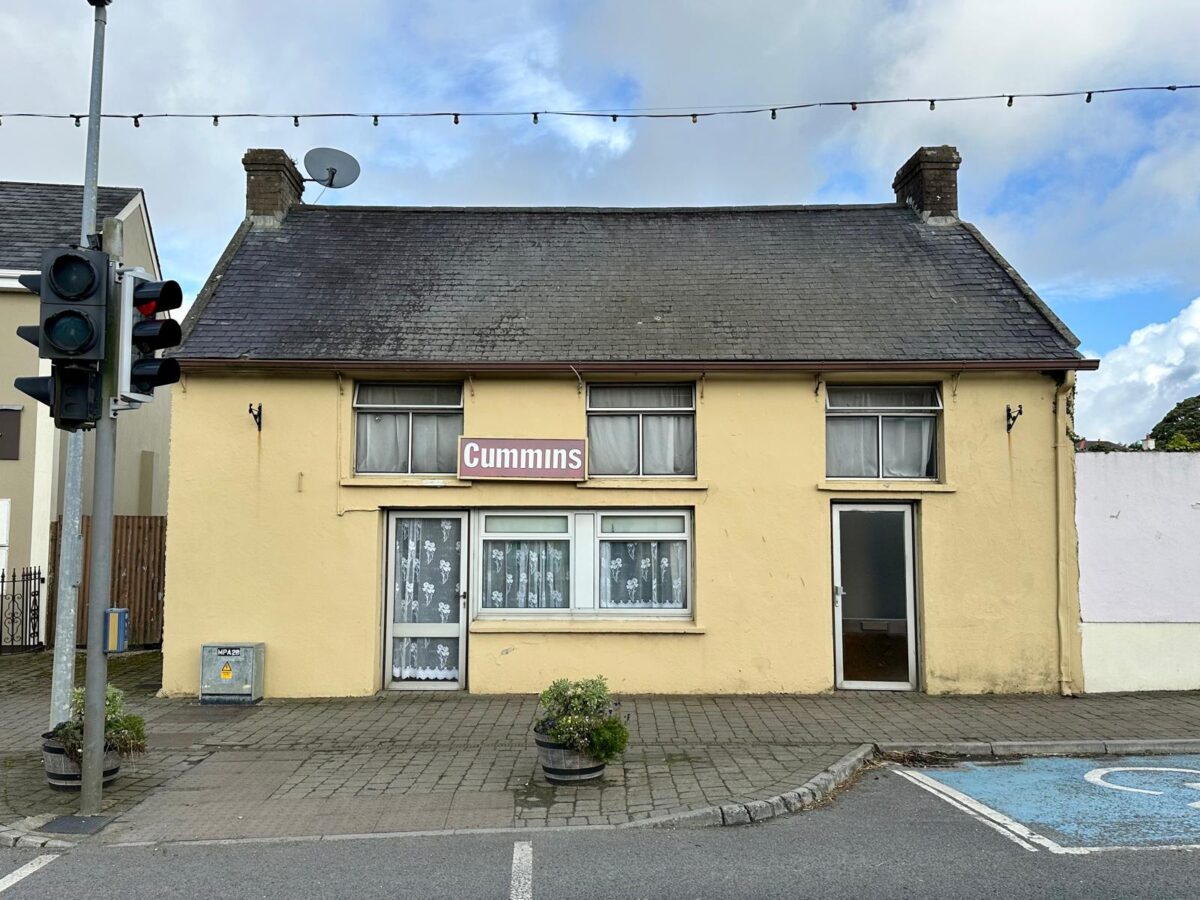 Cummins Shop & Residence, Main Street, Clonroche, Co. Wexford - Kehoe ...